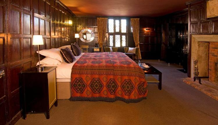 The Chapter House - Salisbury - Visit Salisbury